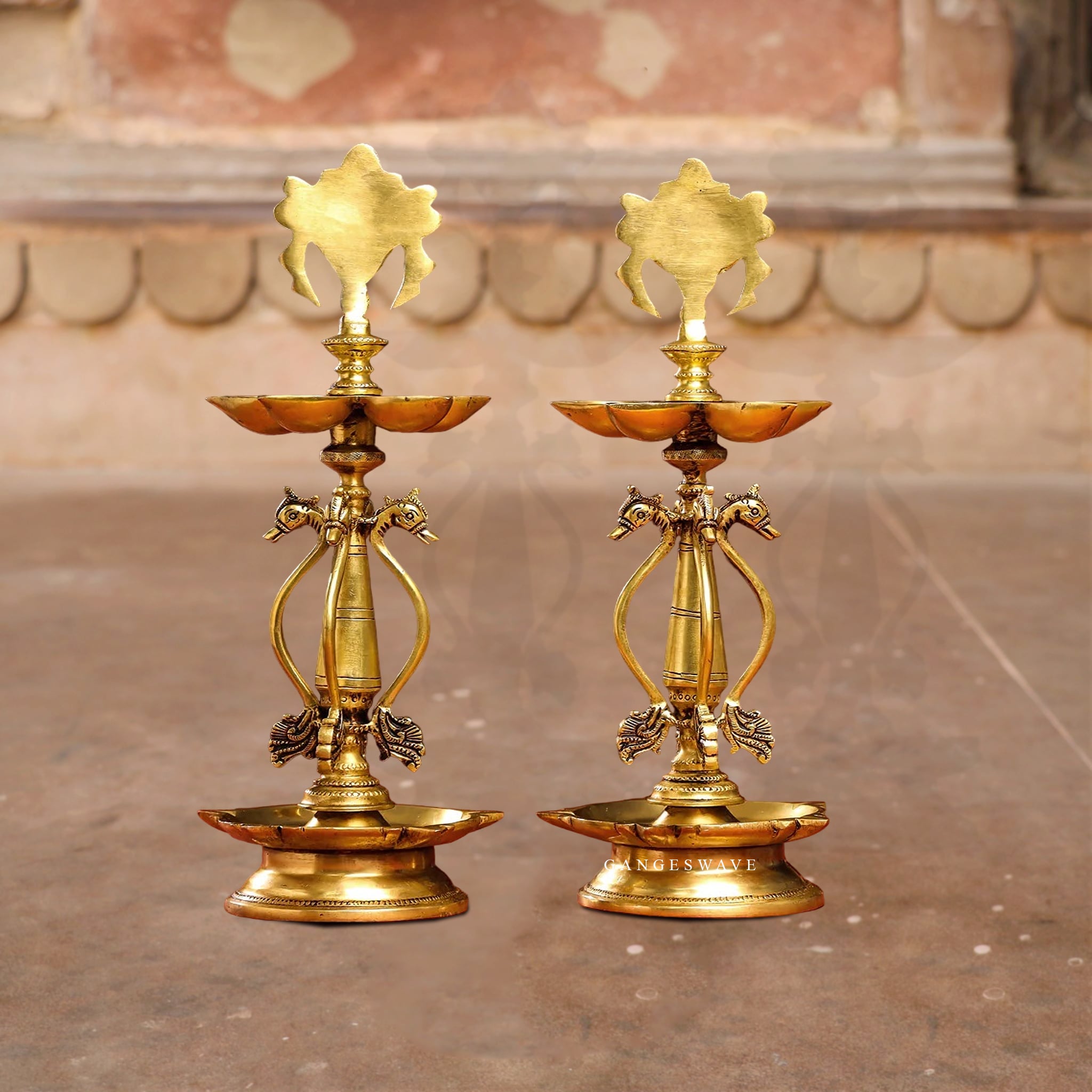 Sankha Chakra Brass Diya - Gangeswave | Buy exclusive brass statues ...
