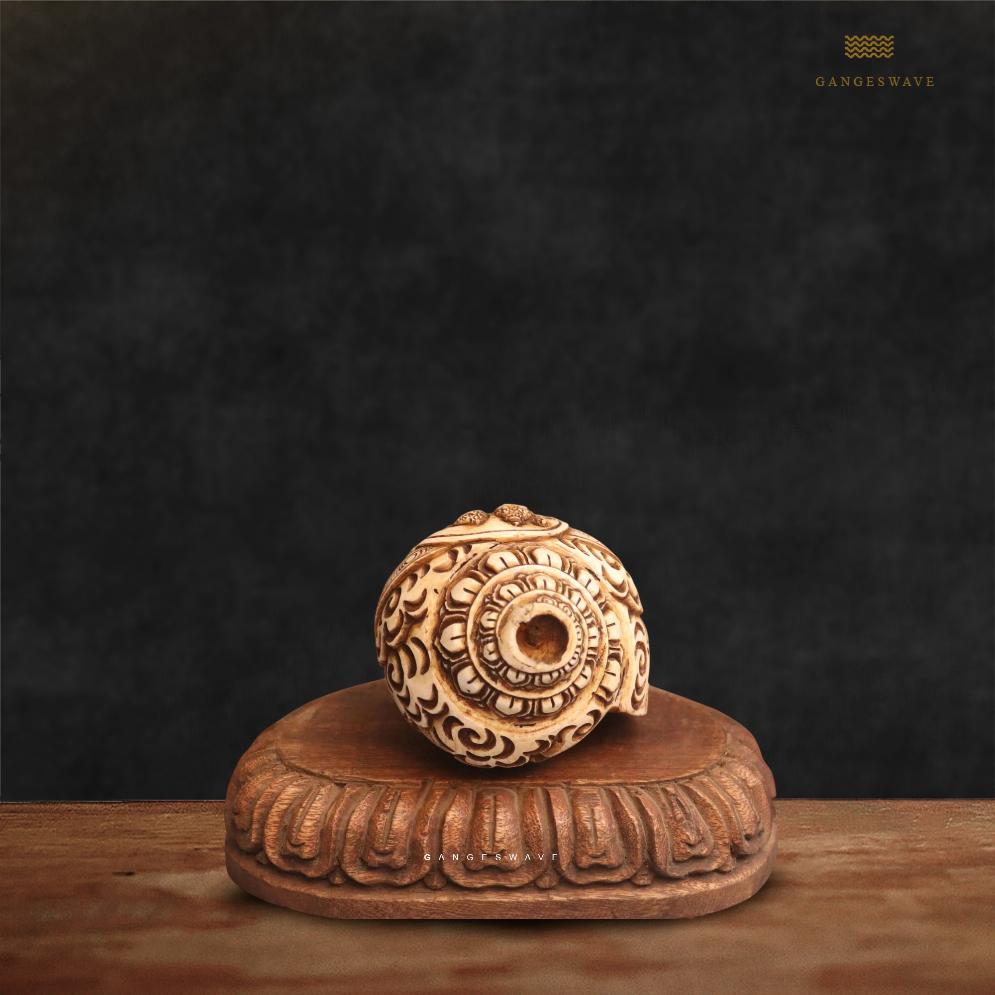 Tibetan Handcrafted Conch Shell with Radha Krishna Carvings - Buy ...