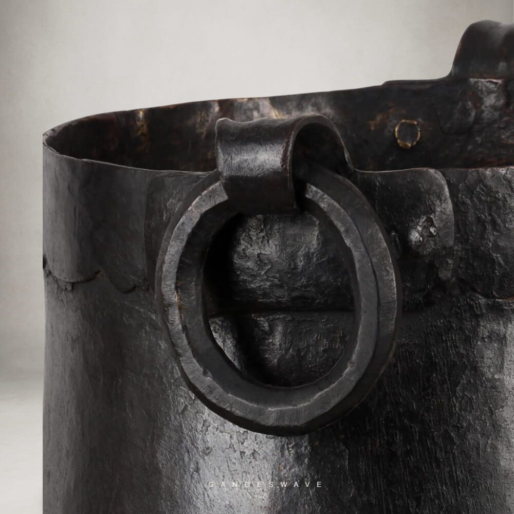 Vintage-Style Handcrafted Brass Planters | Luxury Inerior & Outdoor ...